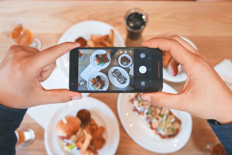 How-To Become a Social Foodie Phenomenon – Bubb Market